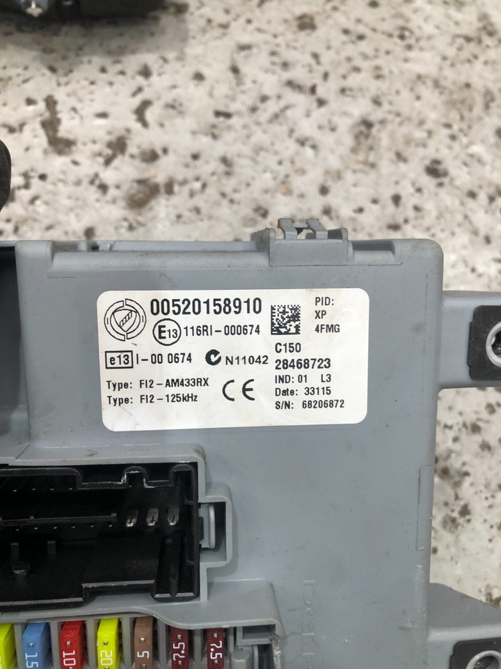 Vauxhall Combo Mk3 Engine ECU Kit 55269207 Manual Diesel 1598cc 2016 ...