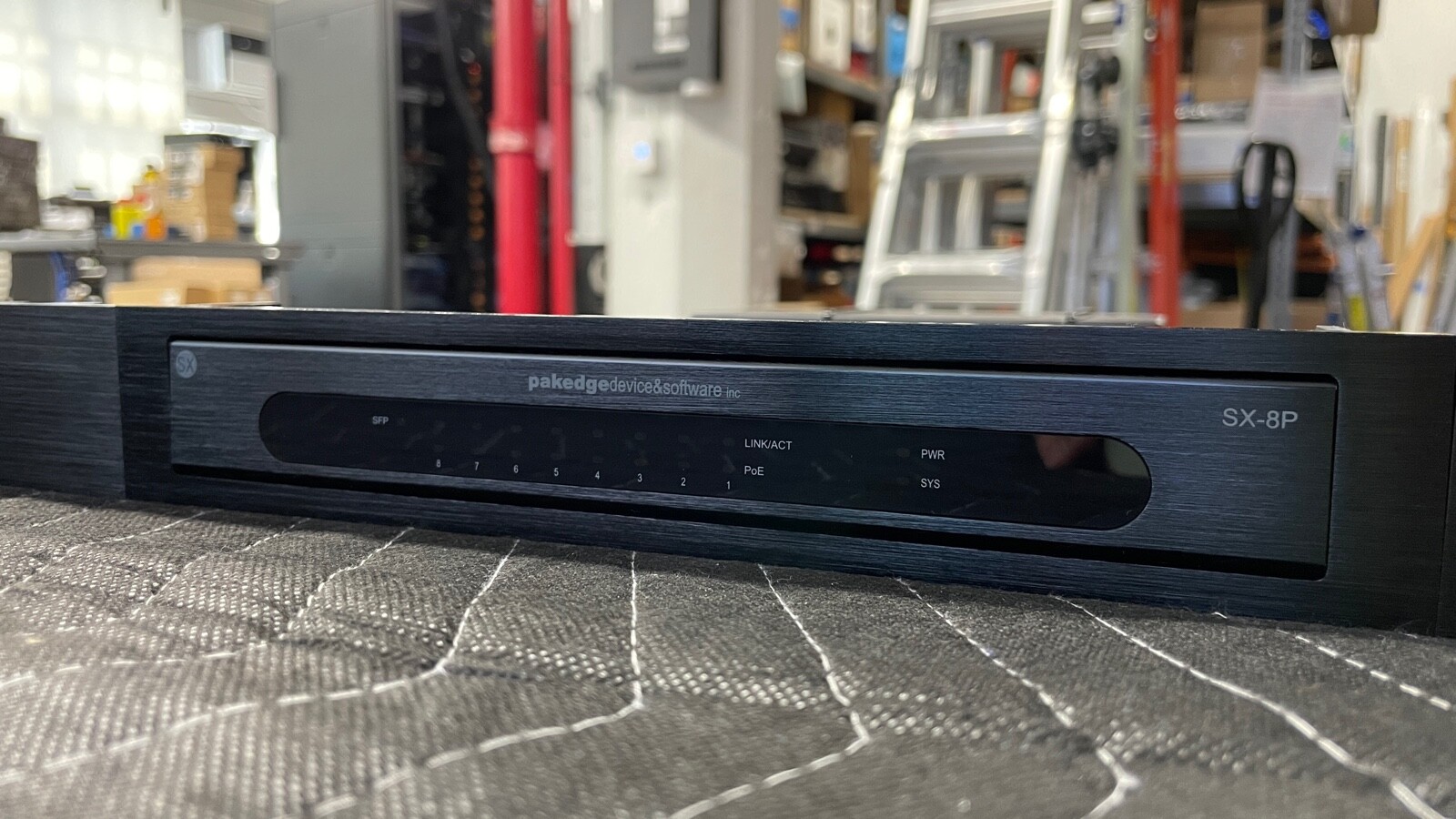 Pakedge Switch SX-8P managed gigabit switch with 8 rear facing POE+ w ...