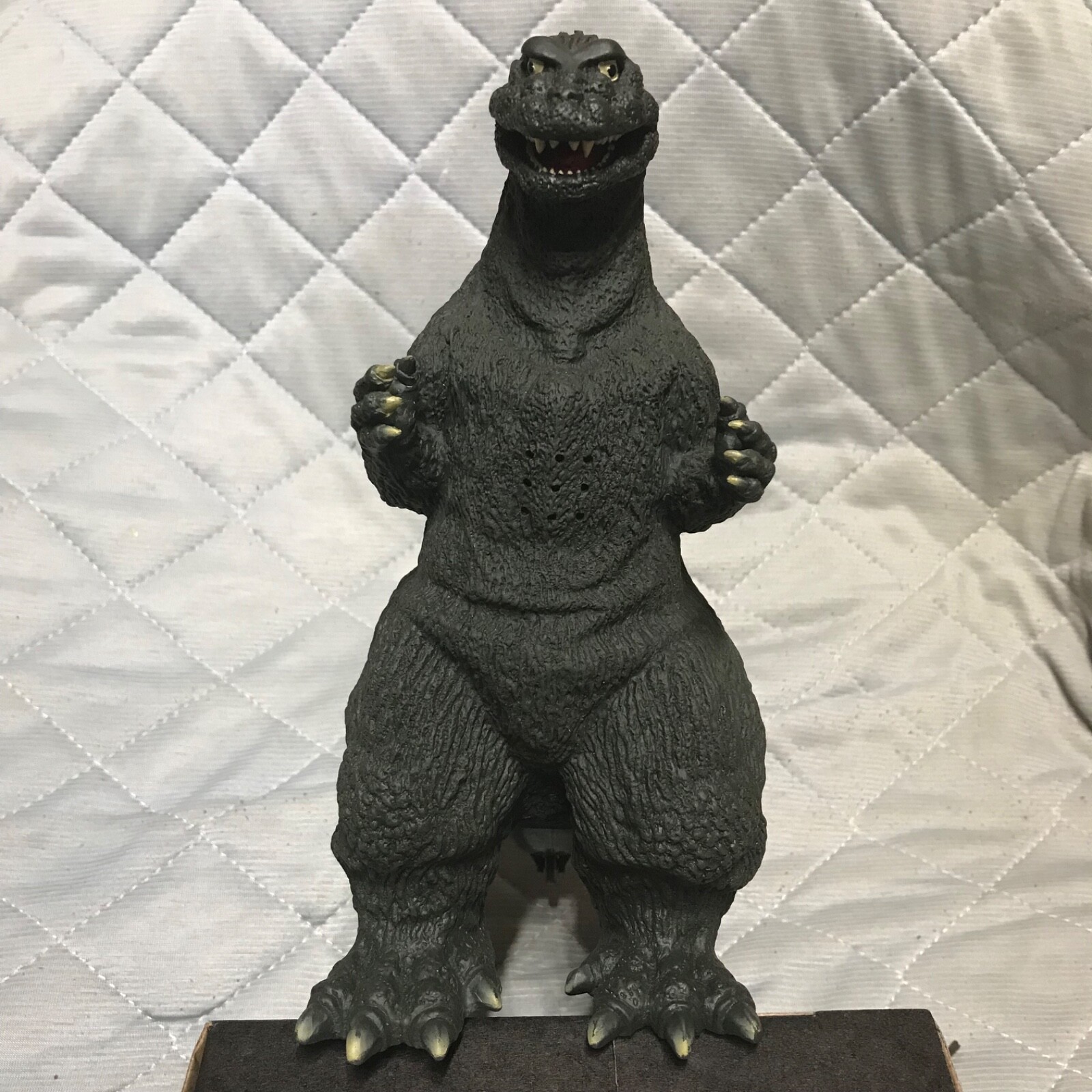 Rare 1993 Toho Movie Movable and Sound Godzilla Figure Rubber Battery ...