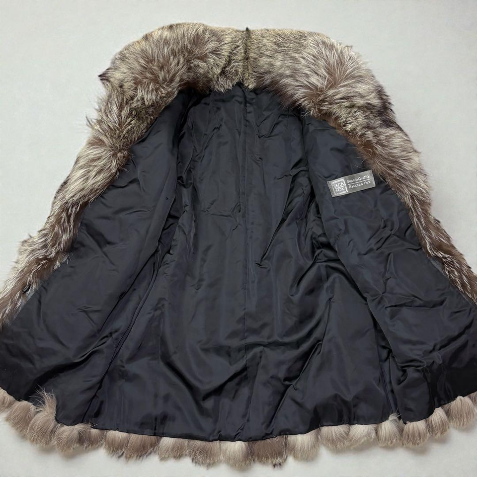 SAGA FOX Silver Fox Fur Coat Real Fur Free Size Fits XL Authentic Japan ...