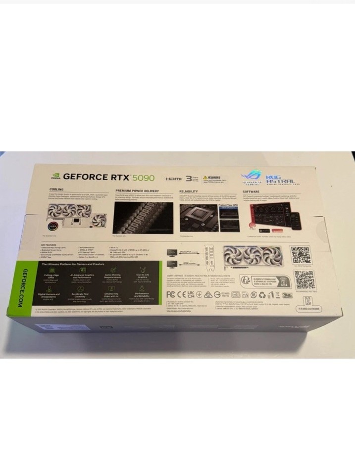 ASUS ROG Astral GeForce RTX 5090 32GB White OC ROG-ASTRAL-RTX5090-O32G ...