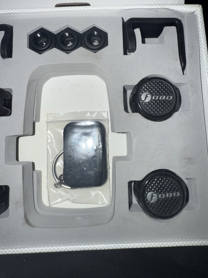 Fobo Tire 2 Pressure System 4 Sensors and Monitor Bluetooth Model ...
