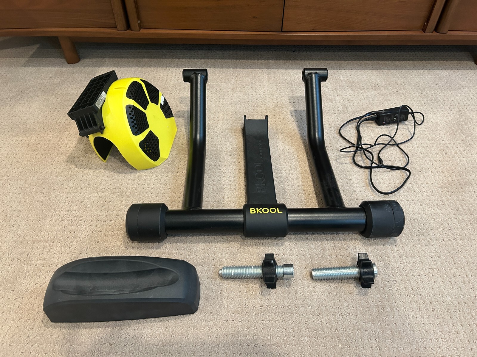 Bkool Smart Pro 2 Cycling Trainer and Simulator | eBay