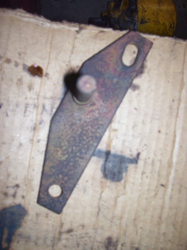 VINTAGE FARMALL 560 ROW CROP TRACTOR -REAR HYDRAULIC REMOTE OUTLET ...