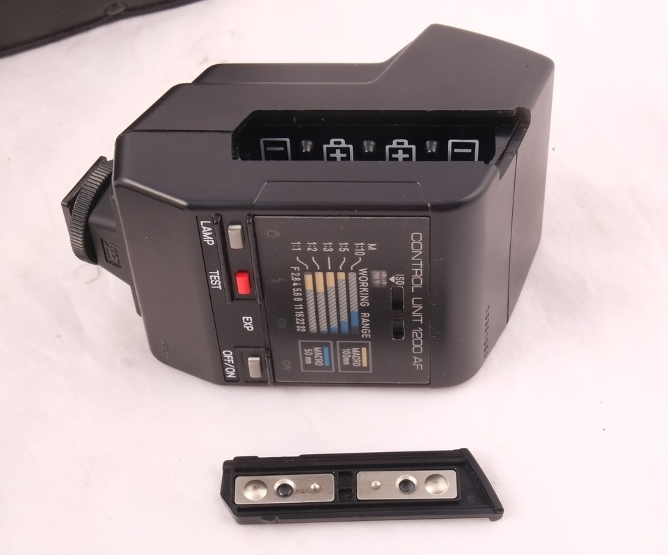 Minolta Makroblitz 1200 AF mit Ringblitz + Tasche | eBay