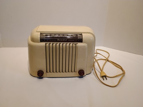 Vintage Bendix Aviation Radio 526B AM Bakelite 1940's Cream-Working ...