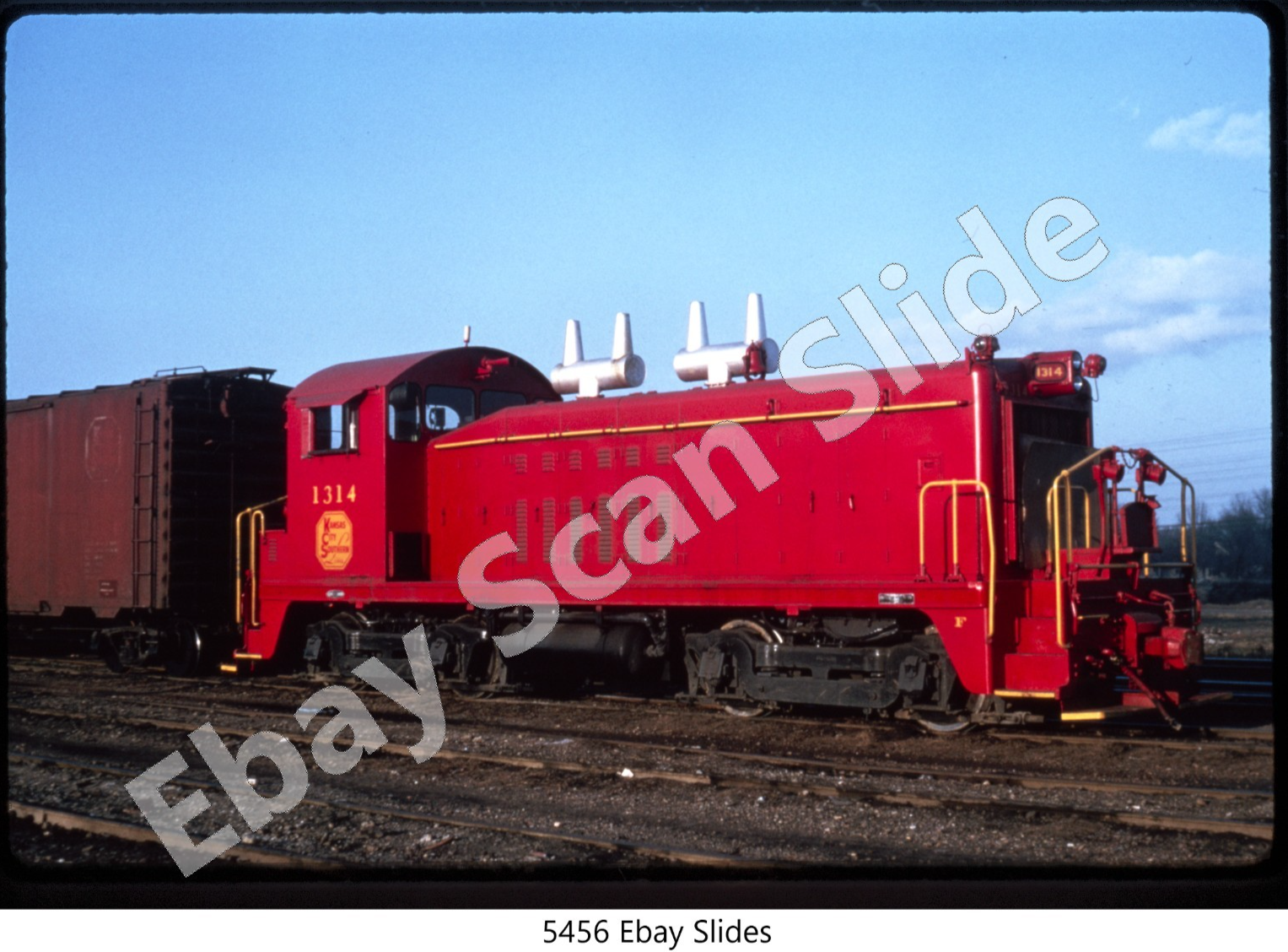 Duplicate Slide - KCS (Kansas City Southern) EMD SW-7 #1314 Red Scheme ...
