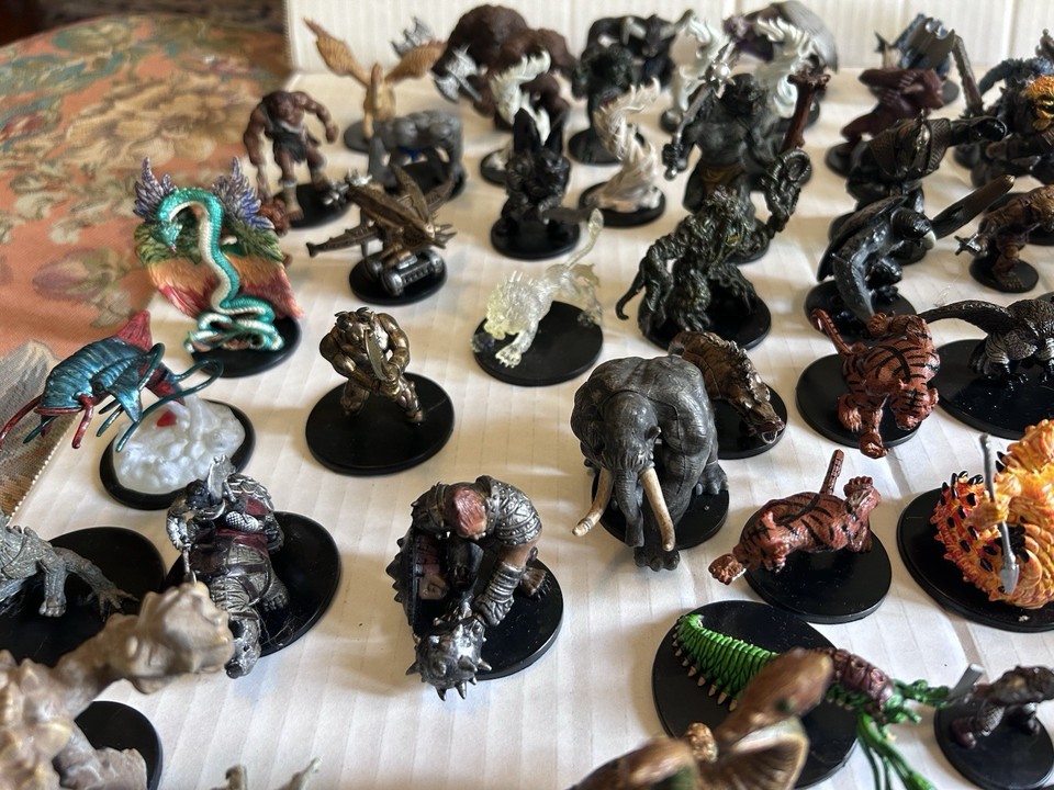 Huge Lot of 175 2004 2005 WOTC Dungeons & Dragons D&D DnD Miniatures | eBay