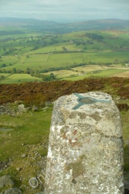 Photo 6x4 Beamsley Beacon Langbar The view up Wharfedale from the ...