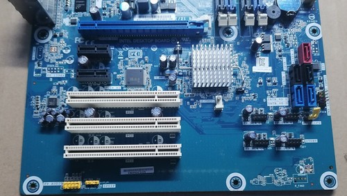 Intel DH67CL Desktop Motherboard LGA 1155 mATX DDR3 System Board USB 3. ...