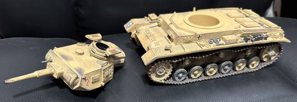 King & Country's : AK050 Panzer III Tank WW2 Afrika Corps German ...