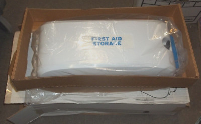 ECOLAB FIRST AID STORAGE CABINET LOCKING FSS 50225-11-11 2 KEYS WALL ...