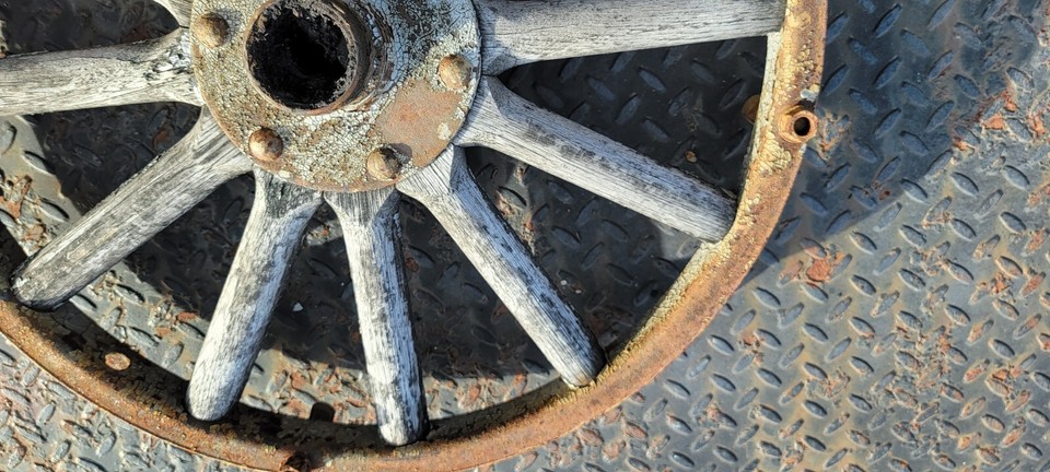 Antique Ford Model T Wheel Hub Wood Spoke OEM RIM | eBay