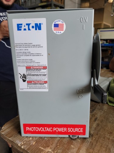 DG221URB Eaton Cutler Hammer 30A 240 volt 2P Non Fused Outdoor 3R ...