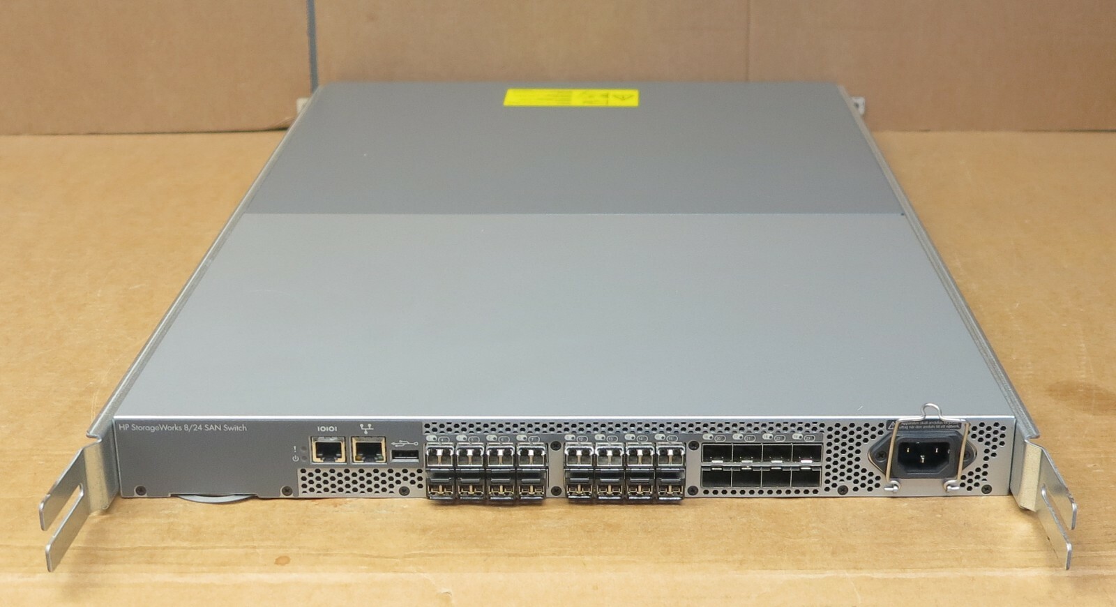 HP StorageWorks 8/24 San Switch Hstnm-n018 - 492292-001 With 4 X Aj715a ...