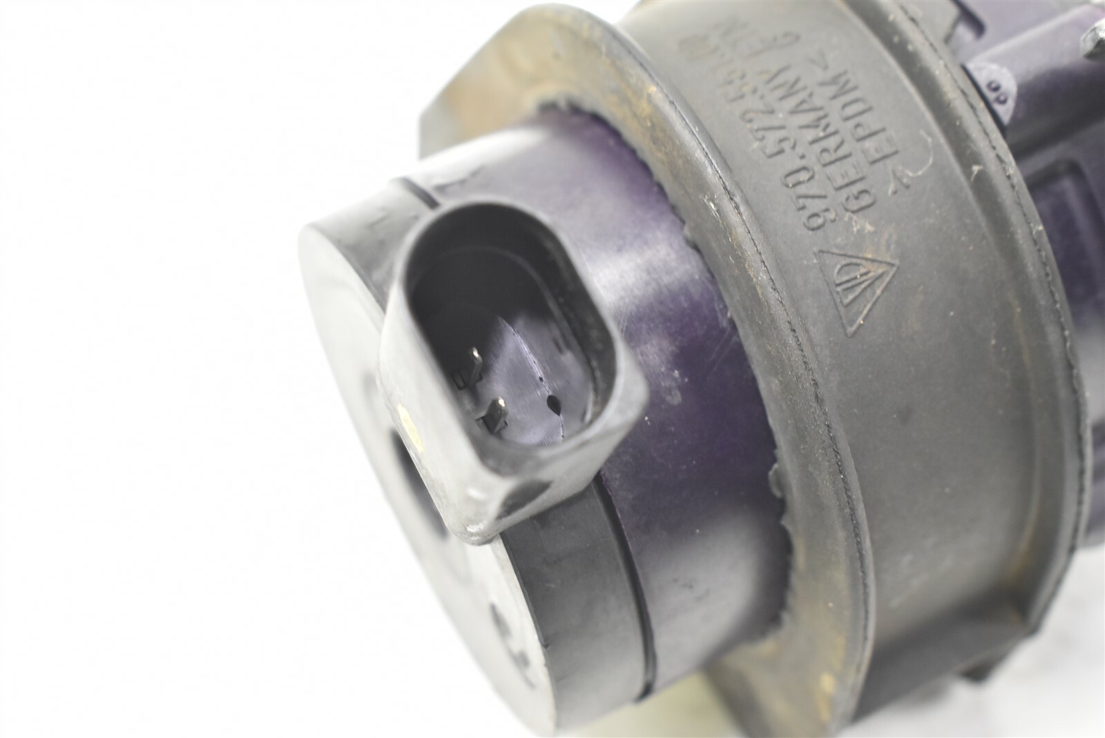 12 Porsche Panamera 4s Coolant Water Pump 97057255100 for sale online ...