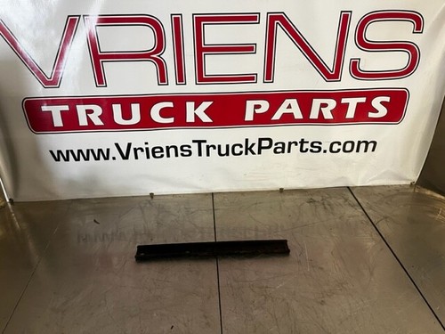 PETERBILT BRACKET - AIR TANK G11-6439-001, 08-03116-001, 08-01799-001 ...