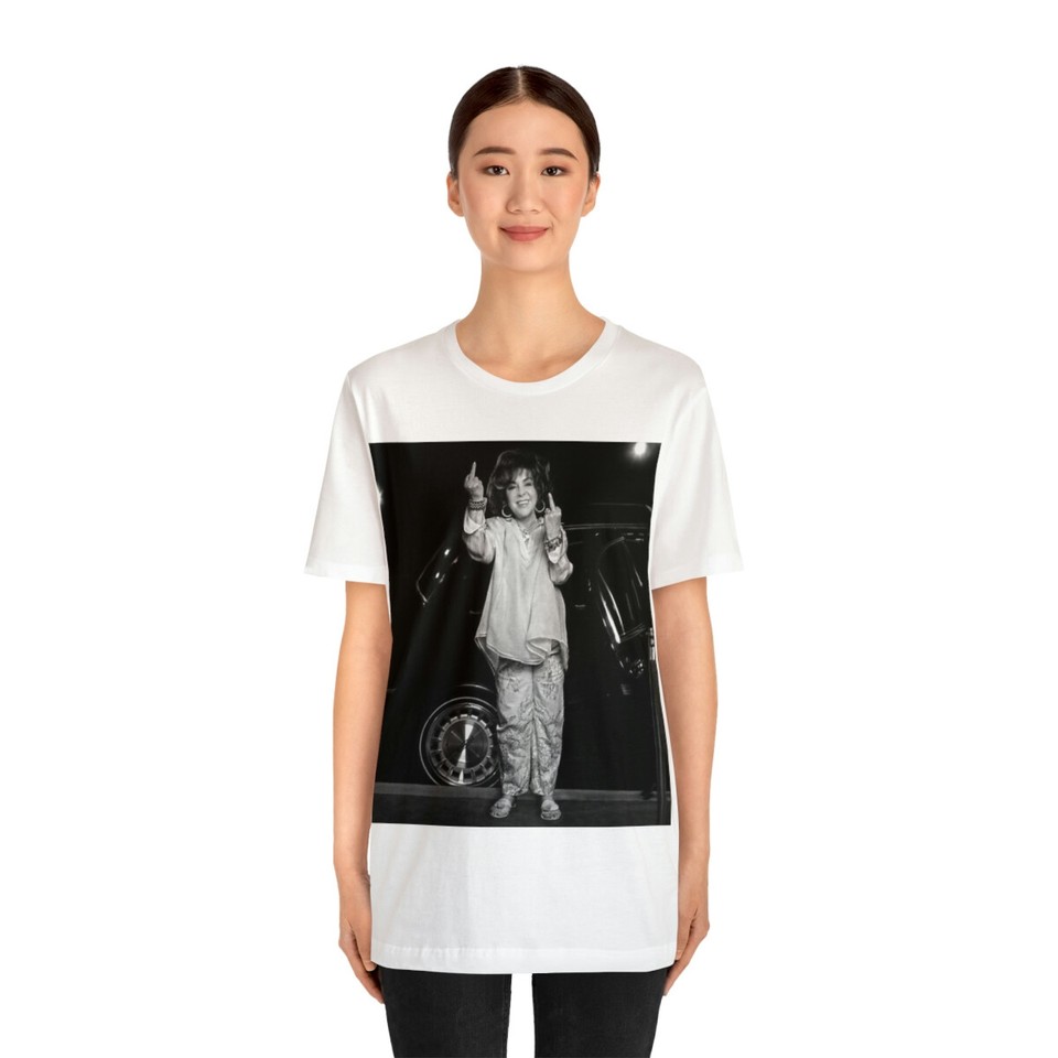 Elizabeth Taylor Middle Fingers T-Shirt | eBay