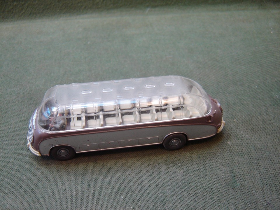 Wiking 73 Setra S8 Bus Panorama Coach in Brown & Metallic Silver Paint ...