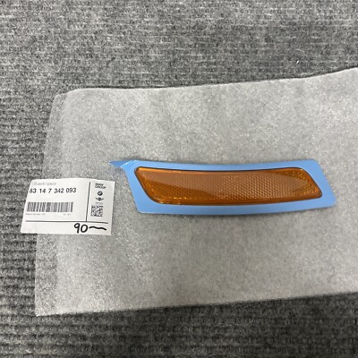 NEW OEM 63147342093 New Bumper Face Bar Reflector Light Lamp Front ...