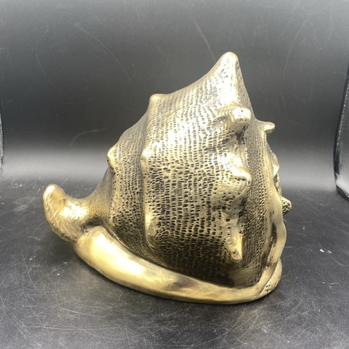 Ceramic Conch Shell Gold Painted and Antique Decorated Centerpiece 9”L ...