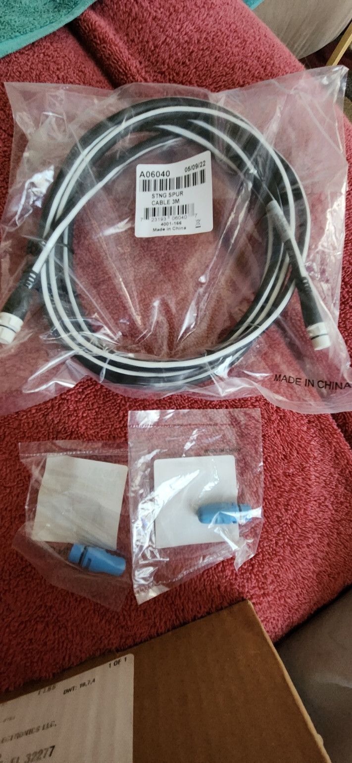 Raymarine stng backbone terminator A06031(2). & stng spur cable 3mtr ...