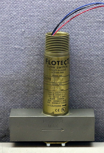 Dwyer Flotect Mini-Size Flow Switch V6EPB-sslf Hazardous Location Brass ...