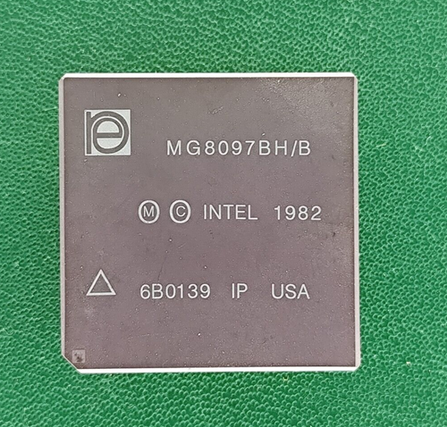 1 CPU INTEL 1982 EPROM VINTAGE CERAMIC CPU FOR GOLD SCRAP RECOVERY RARE ...