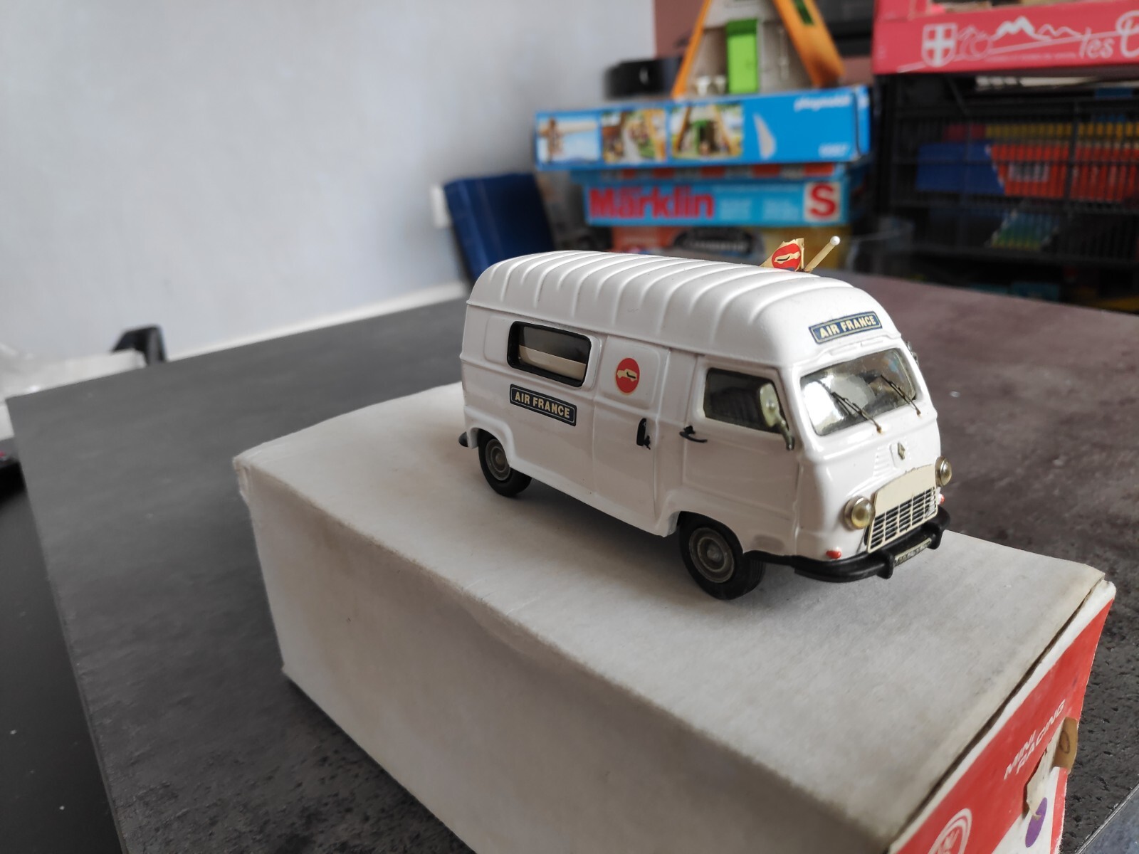 1/43 KIT MONTÉ MINI RACING MVI K31 RENAULT ESTAFETTE VSAB POMPIER AIR ...