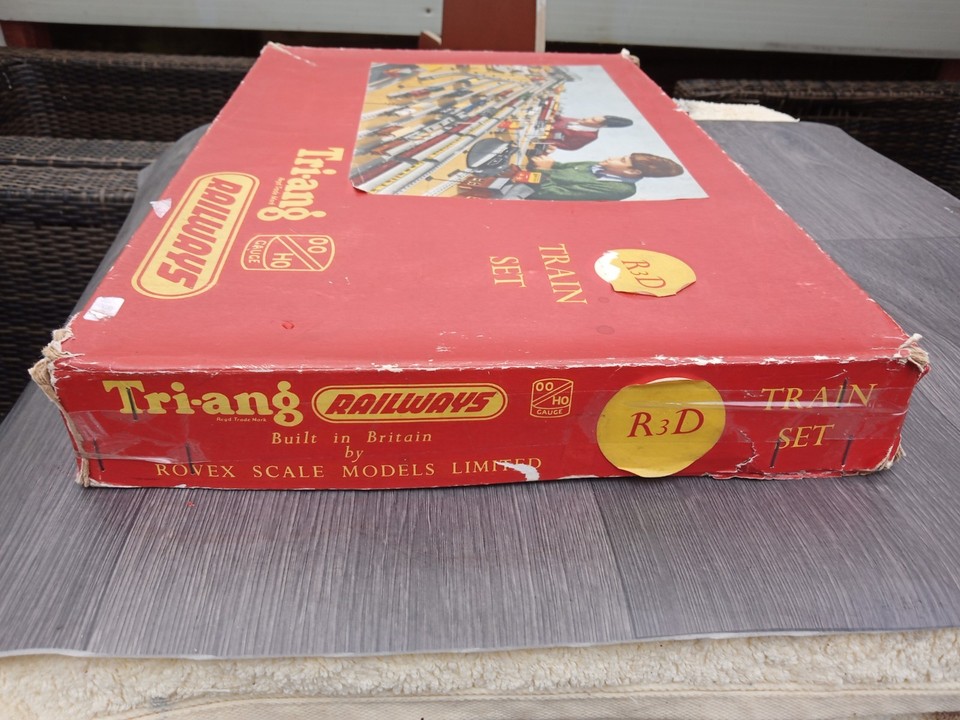Triang R3D oo Gauge Electric Train Set | eBay UK