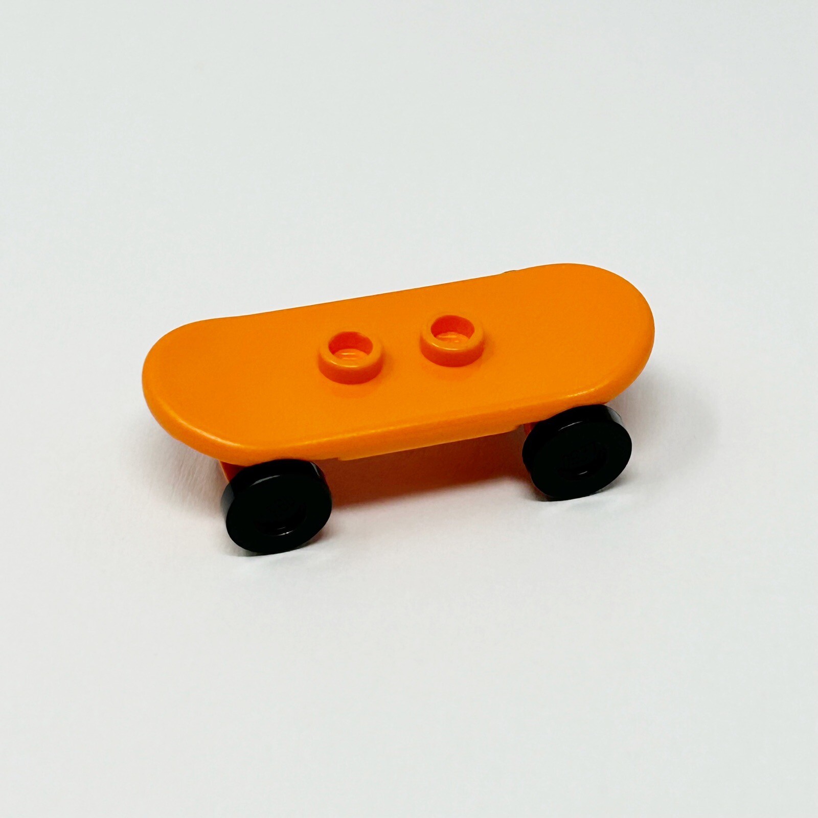 42511 2496 LEGO Minifigure SKATEBOARD Trolley Wheel Holder Orange (1 ...