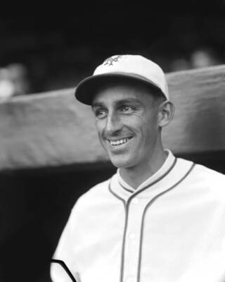 James D Welsh Of The New York Giants In 1929 Old Baseball Photo | eBay