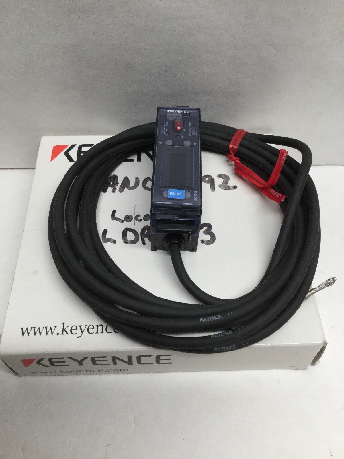 Keyence FS-V1 Fiber Amplifier Manual Calibration Fiber Optic Sensor FS ...