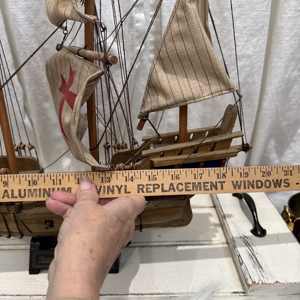 Vtg 20" Santa Maria 1492 WOODEN SHIP MODEL w/stand cloth sails Boat ...