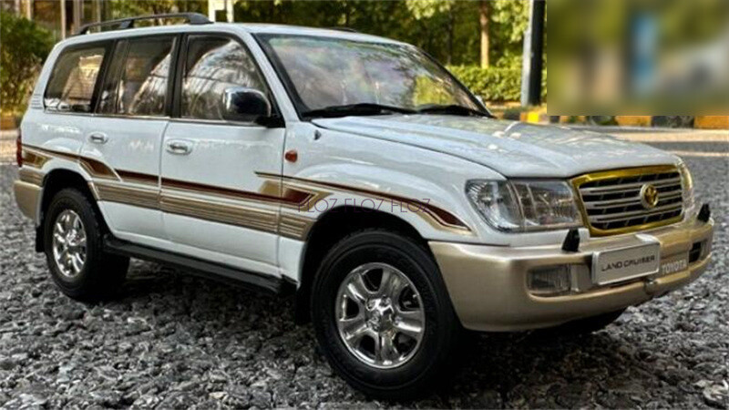 for TOYOTA for Land Cruiser 4700 for LC100 Car White 1:18 Truck Pre-built Model | eBay