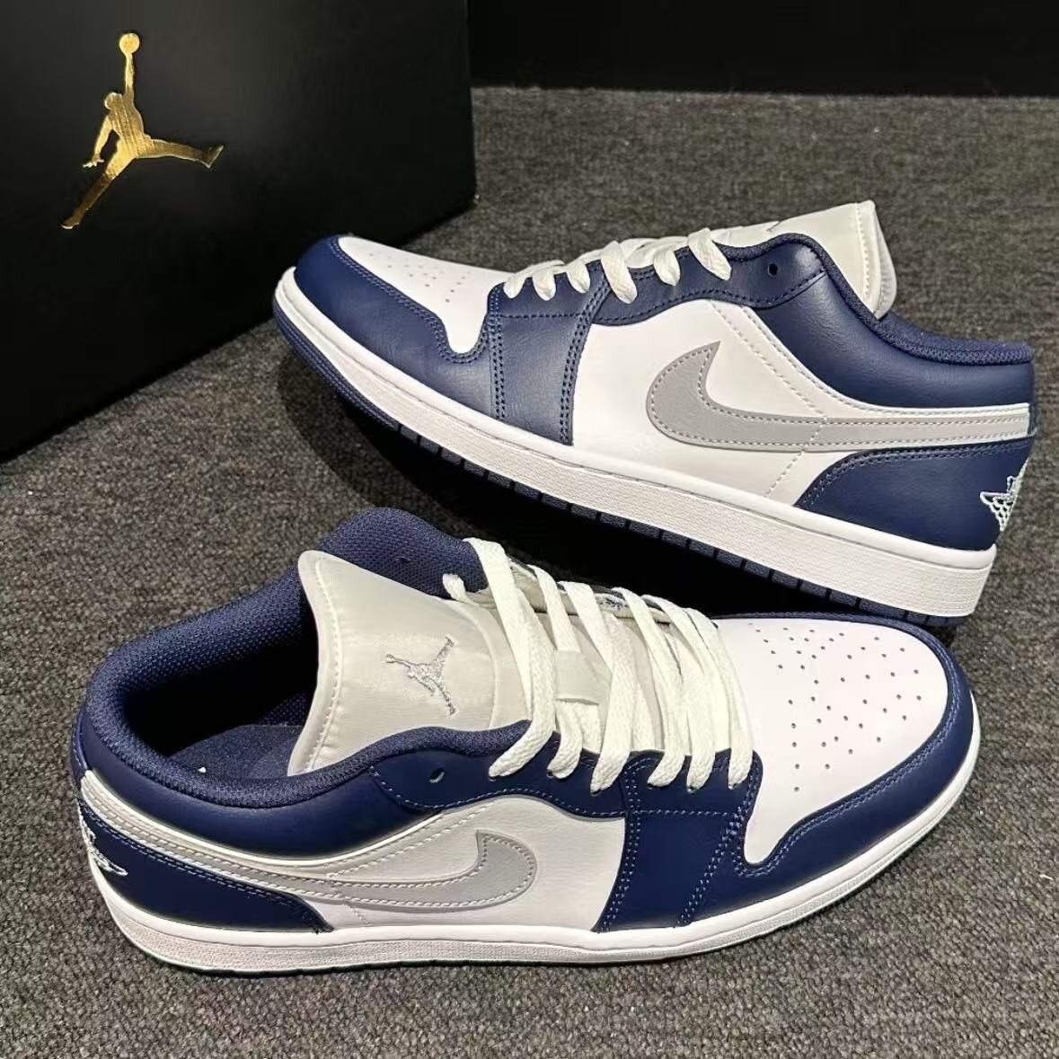 Nike Air Jordan 1 Low-top retro basketball shoes Men's white and blue ...