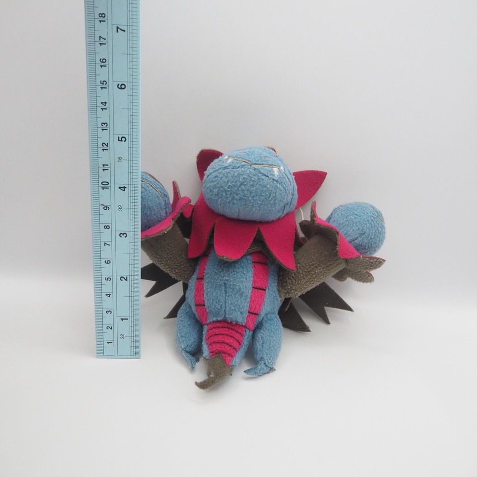 Hydreigon Pokemon C1007 Banpresto Plush 2013 Toy 5" Doll Japan Zweilous ...