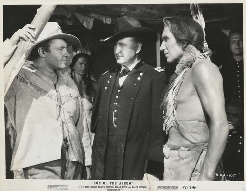 TIM McCOY, ROD STEIGER & CHARLES BRONSON en "Run of the Arrow" Original ...