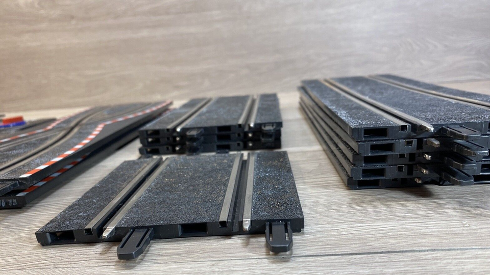 Lot of 17 SCX Compact Slot Car Track Parts 1/43 Straights, Turns ...
