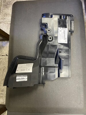 Genuine Nissan Air Guide 628223YU0A OE | eBay