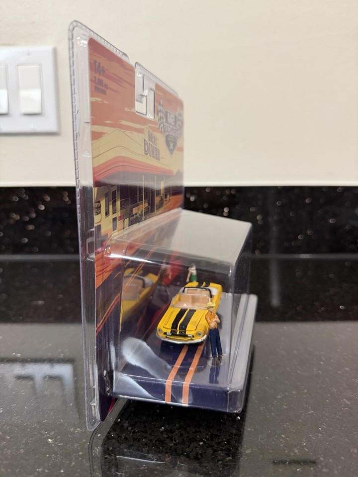 M2 Machines Diorama M2 Diner 1968 Shelby GT 500 Yellow S01 / 25-36 New ...