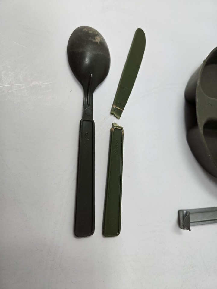 Vintage Vietnam War US Marines Remco USMC Plastic Mess Kit Boy Scout ...