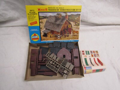 VINTAGE TRAIN RAILROAD HO SCALE MODEL KIT BUILDING AHM MINIKITS ...