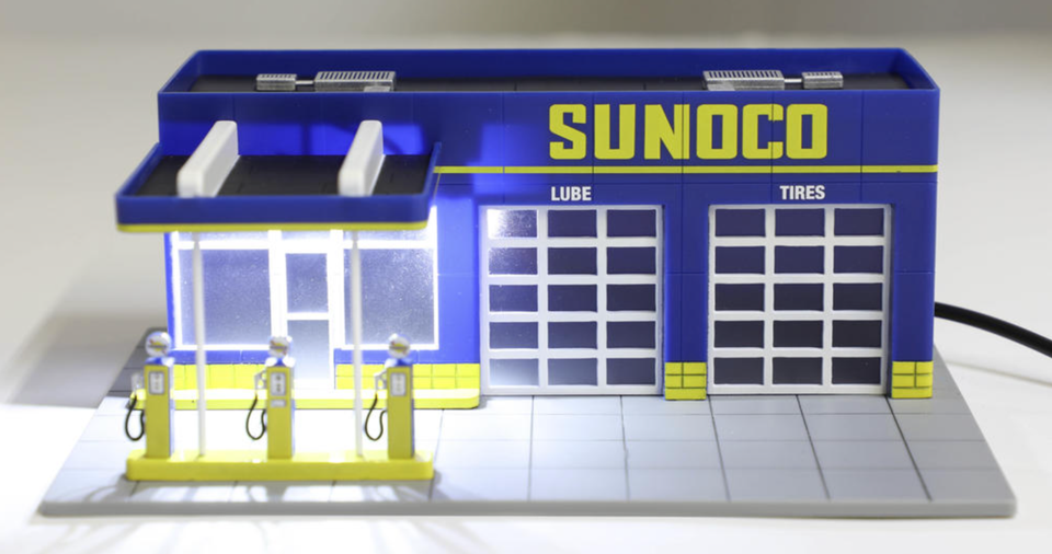 HO Scale Sunoco Gasoline Station Building Prelit Service Station ...