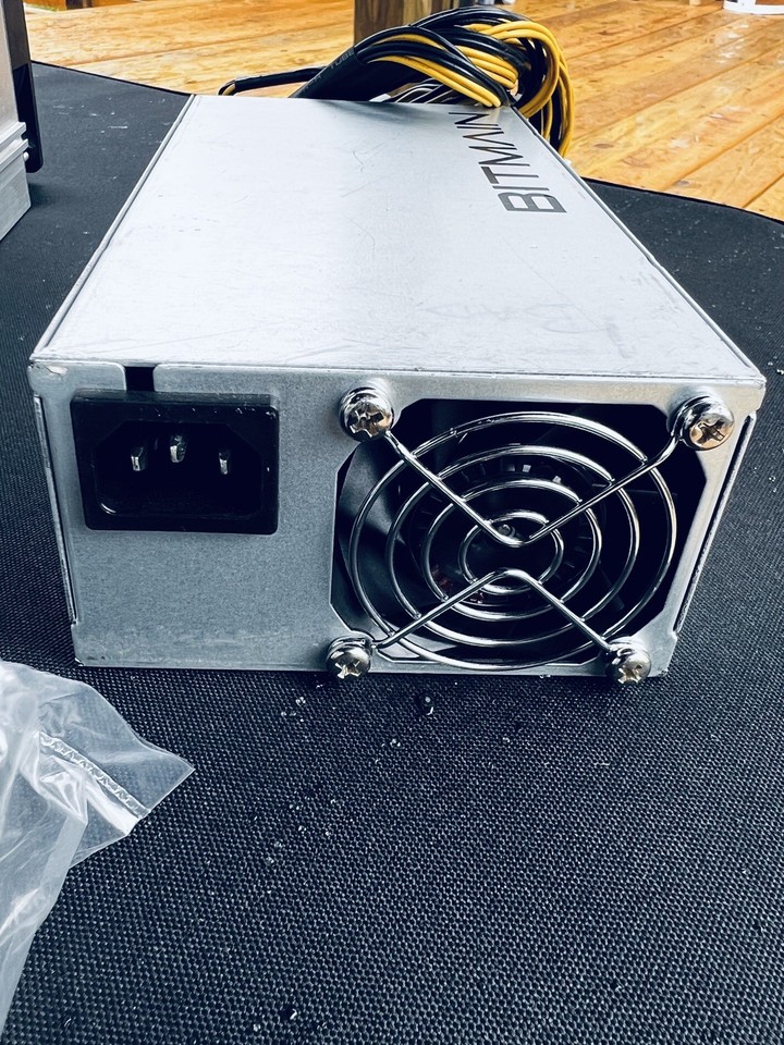 Bitmain Antminer S9 13.5TH/s Bitcoin Miner BTC + 220-240V PSU Included ...