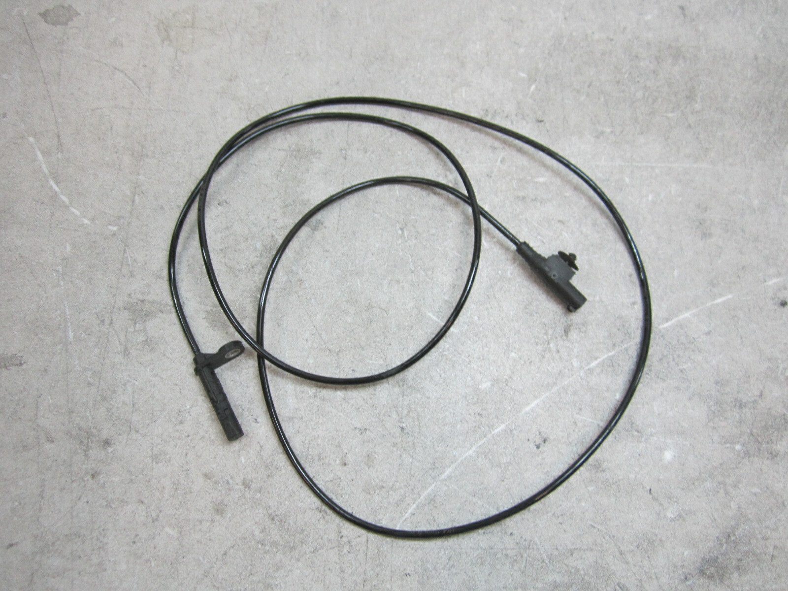 Genuine Mercedes-Benz SPRINTER 3500 ABS Sensor 9069051101 for sale ...