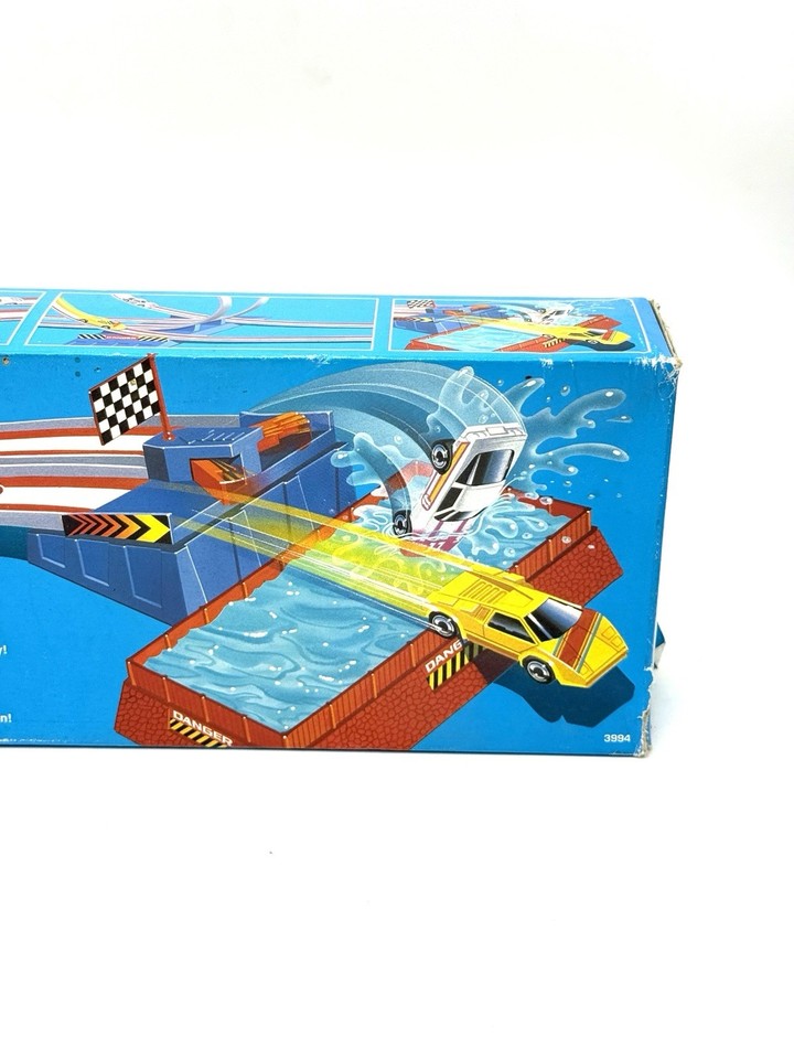 1989 Hot Wheels Micro Color Racers Loop & Splash Playset New Sealed,old ...