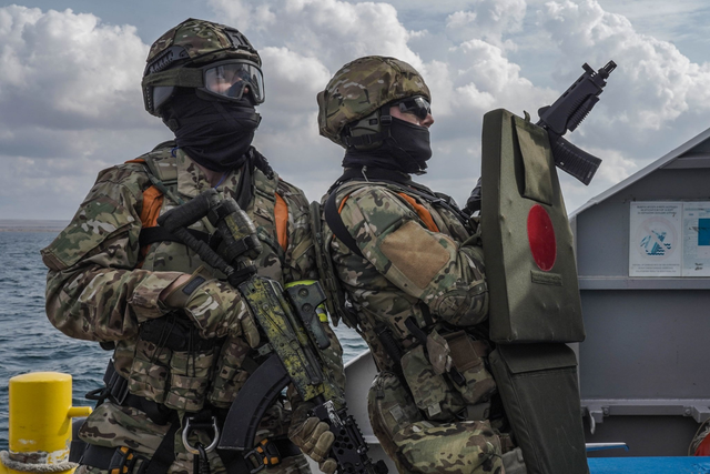 Russian Spetsnaz FORT Vant LM assault shield replica | eBay