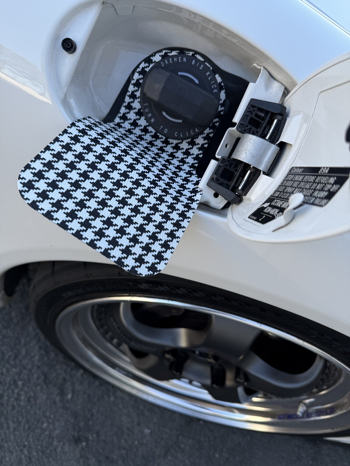 Houndstooth Pepita Fuel Gas Bib Fits Porsche 911 964 993 997 Over ...