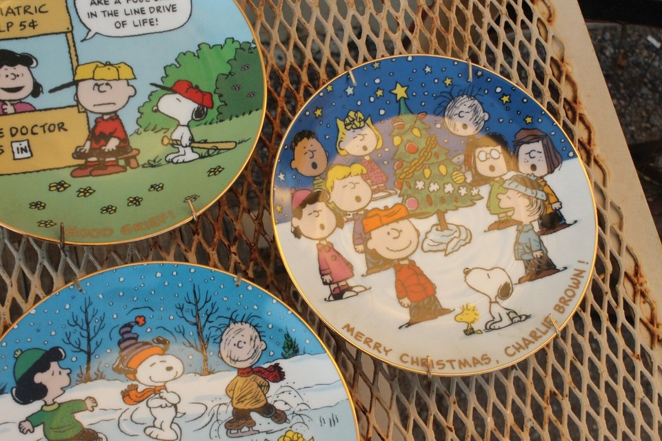 ~VINTAGE LOT OF 9 THE DANBURY MINT PEANUTS CHARLIE BROWN COLLECTOR ...